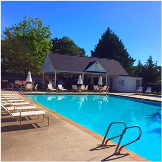 Pool - Walnut Grove HOA